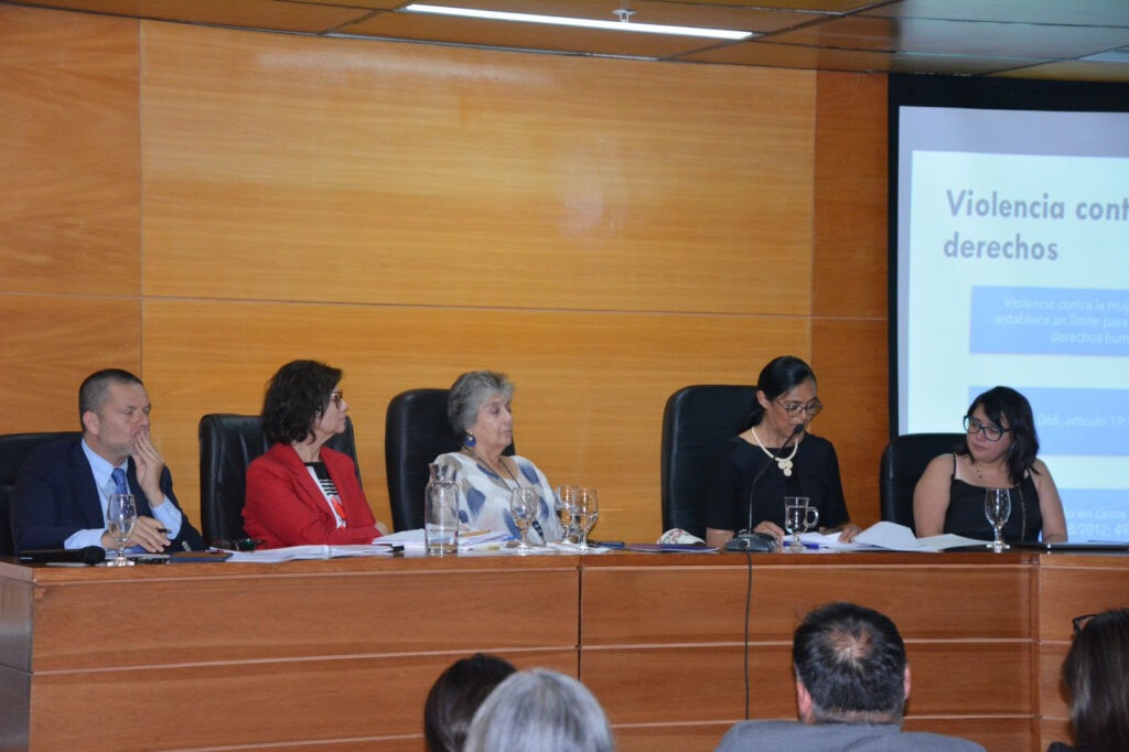 PRESIDENTA NANCY YÁÑEZ PARTICIPÓ EN CONVERSATORIO SOBRE MUJERES Y ...